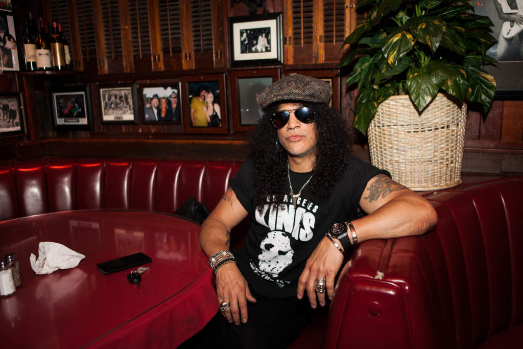 Rainbow Bar & Grill - Slash i LA